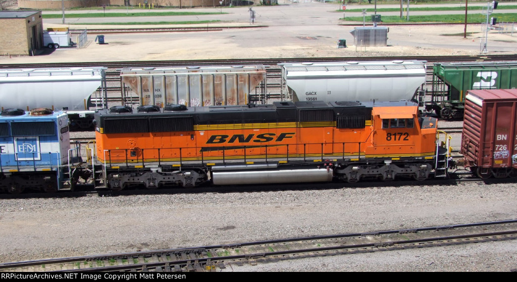BNSF 8172